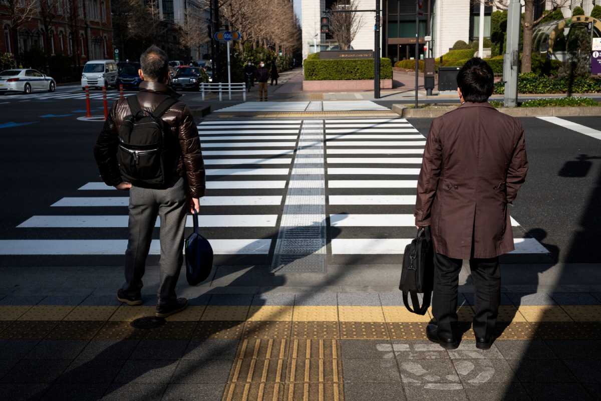 What is Jaywalking? And It Is Illegal Or A Crime Guide